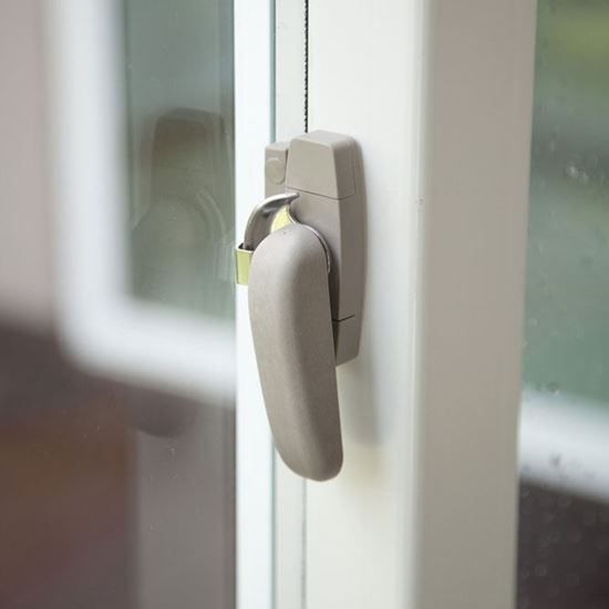 Construction: Window Safety Devices